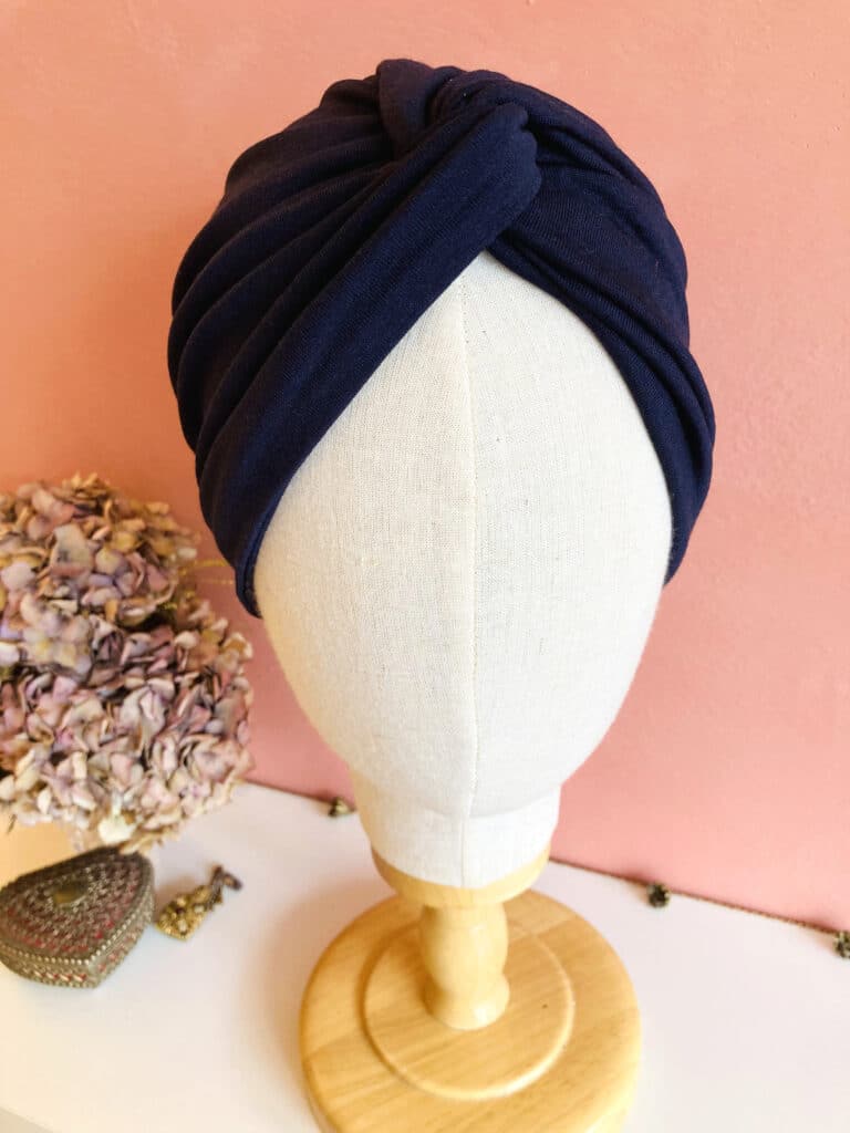 Bonnet turban prêt à enfiler pour chimio Bleu marine